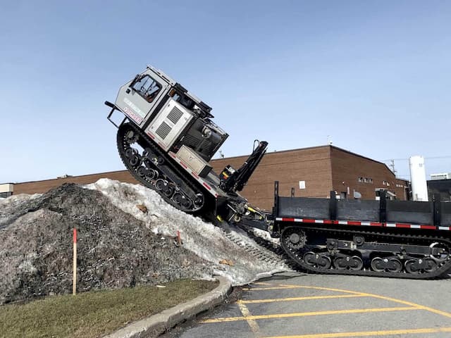 Voyager Articulated Carrier