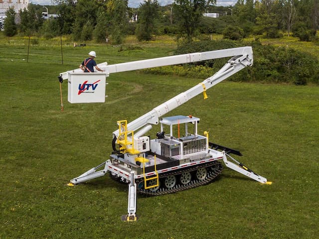 Achiever TC55 58-ft Terex Aerial